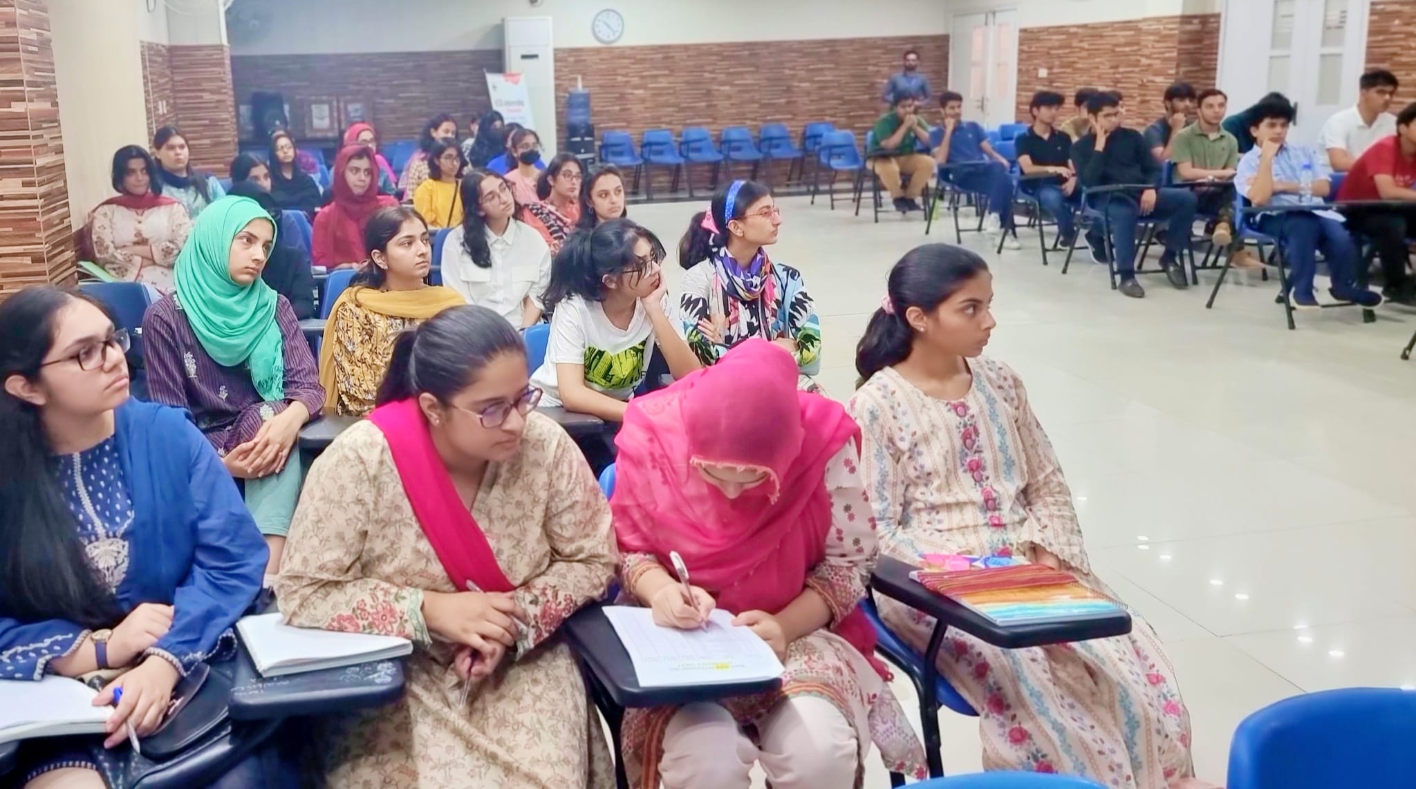 SUMMER INTERNSHIPS – Benchmark School System